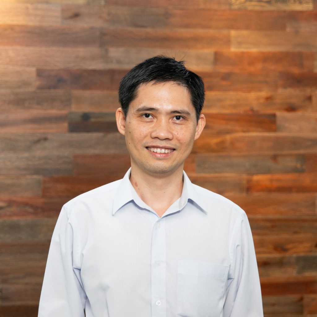 Ha Minh Ngoc | School of Computing and Information Technology | Eastern ...