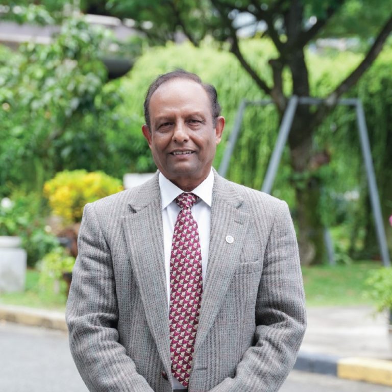 Narayan Chandra Debnath | Khoa CNTT | Eastern International University